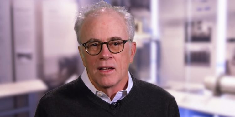 PowerPoint'in Geliştiricisi Dennis Austin Hayatını Kaybetti - Technotoday